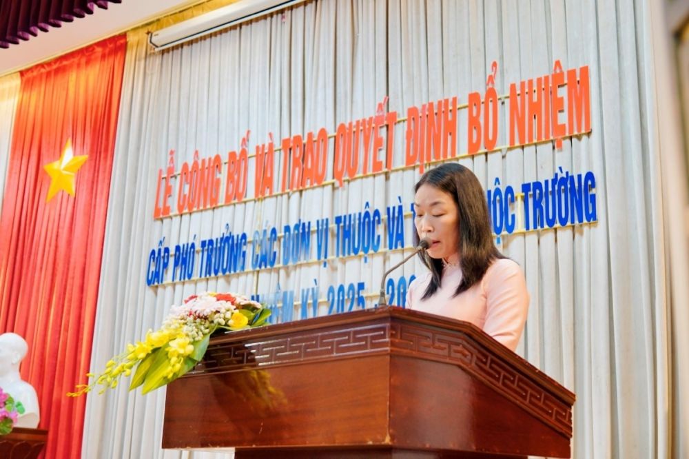 Hoạt động Hue-UMP | Lễ công bố và trao quyết định bổ nhiệm Phó Trưởng các đơn vị thuộc và trực ...